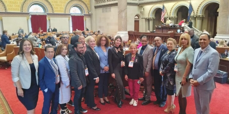 El diputado George Álvarez presenta la resolución “Día del Periodista ...